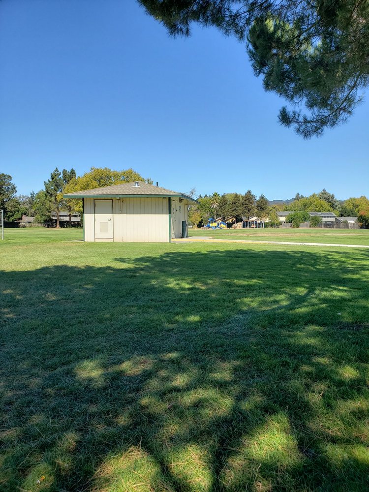 COLEGIO VISTA PARK - Updated July 2025 - 1214 Southwest Blvd, Rohnert ...