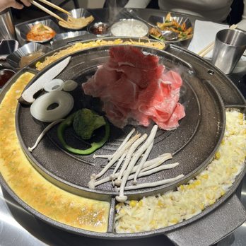 MR PIG KOREAN BBQ - Updated December 2024 - 108 Photos & 70 Reviews ...
