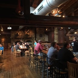 THE HICKORY LODGE - Updated December 2025 - 121 Photos & 228 Reviews ...