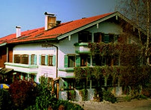 KURFER HOF - 14 Photos - Kurf 1, Bad Endorf, Bayern, Germany - Hotels ...
