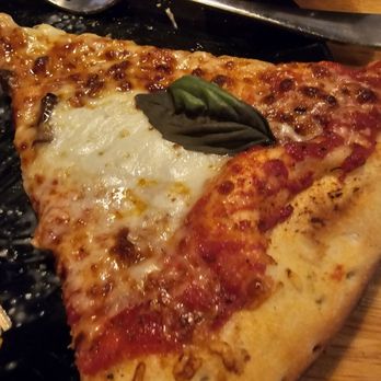 KOLOA PIZZA KITCHEN + BAR - Updated August 2025 - 335 Photos & 467 ...