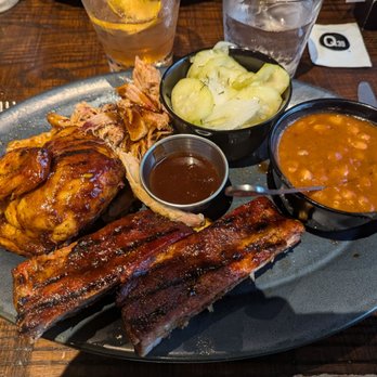 Q39 MIDTOWN - Updated August 2024 - 4702 Photos & 6058 Reviews - 1000 W ...