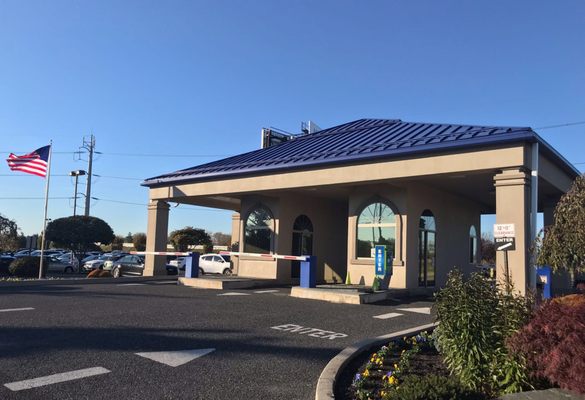 EXPRESSPARK SOUTH LOT - Updated January 2026 - 34 Photos & 90 Reviews ...