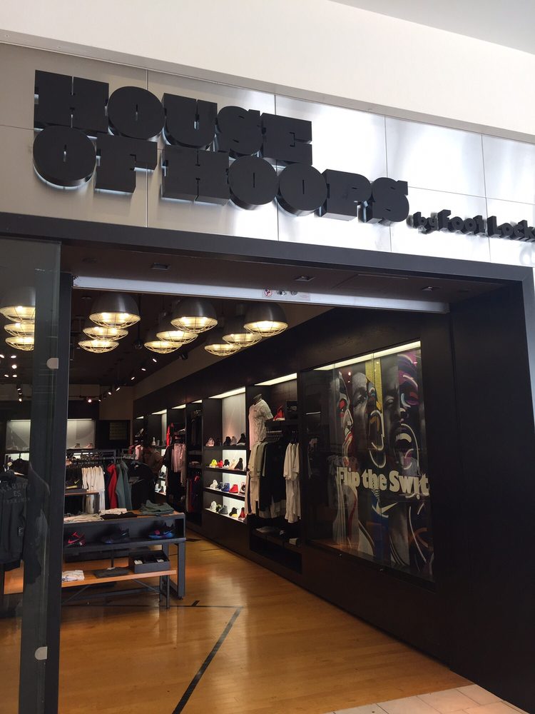 HOUSE OF HOOPS BY FOOTLOCKER - Updated January 2025 - 12 Photos - 60 ...