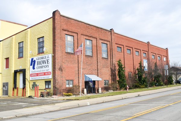 HOWE COMPANY - Updated December 2025 - 14 Photos - 629 W Main St, Grove ...