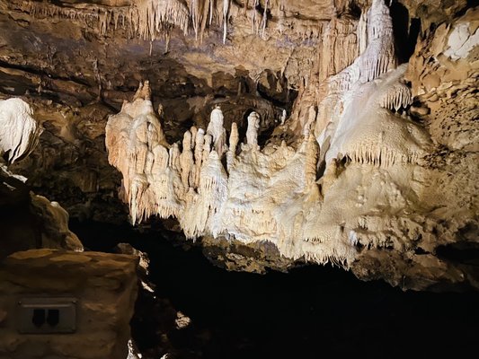 INNER SPACE CAVERN - 820 Photos & 364 Reviews - 4200 S IH-35 ...