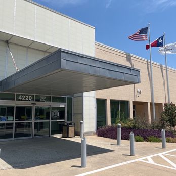 CARROLLTON PUBLIC LIBRARY AT HEBRON AND JOSEY - Updated April 2026 - 48 ...