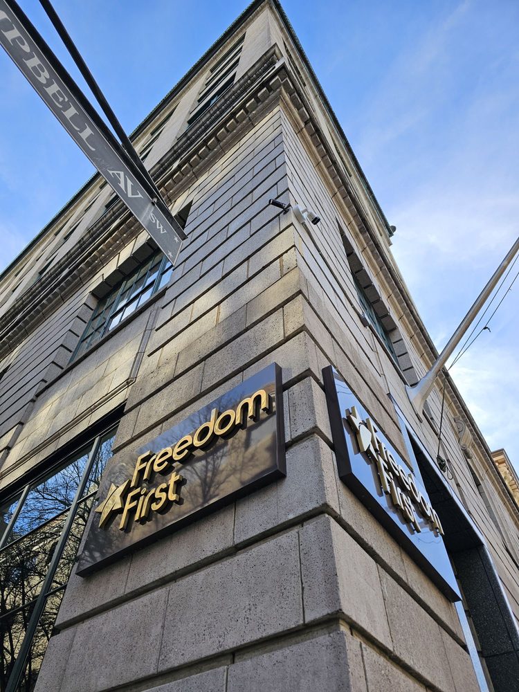 FREEDOM FIRST CREDIT UNION - Updated November 2025 - 27 Photos - 102 ...