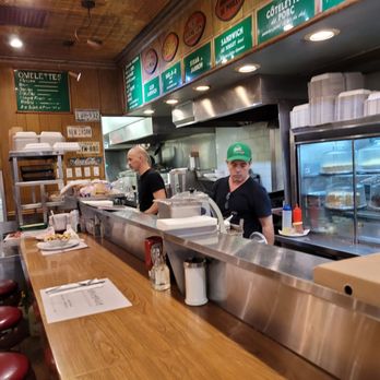 GREENSPOT RESTAURANT - Updated October 2025 - 218 Photos & 120 Reviews ...