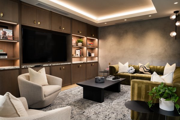 SPRINGLINE - Updated August 2024 - 81 Photos & 15 Reviews - 1300 El ...