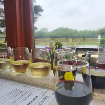 SPRING LAKE WINERY - Updated September 2025 - 218 Photos & 72 Reviews ...