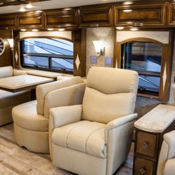 MIDWAY RV CENTER - 41 Photos - 5590 Division Ave S, Grand Rapids ...