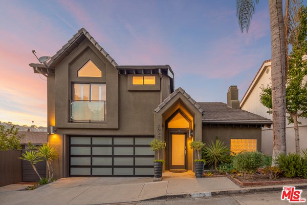 KENYA REEVES COSTA - THE LA HOMEGIRL - 26 Photos & 79 Reviews - 680 ...