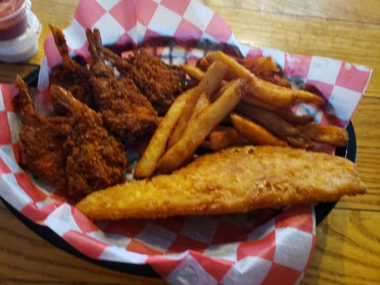 THE BREAK ROOM BAR AND GRILL - Updated December 2025 - 14 Photos - 966 ...