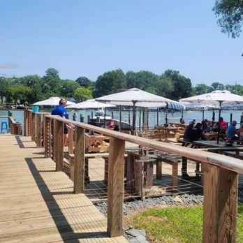 WHARF 38 - Updated July 2025 - 64 Photos & 30 Reviews - 479 Deale Rd ...