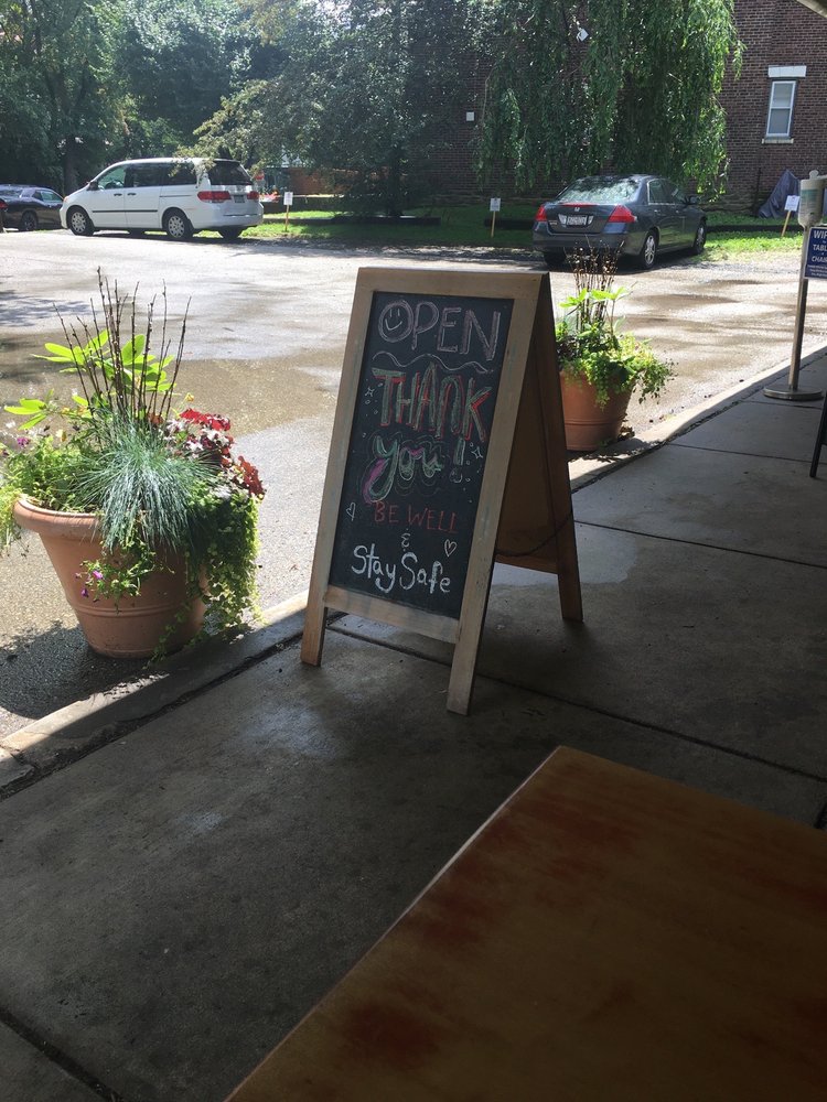 HIGH POINT CAFE - 18 Photos & 50 Reviews - 7210 Cresheim Rd ...