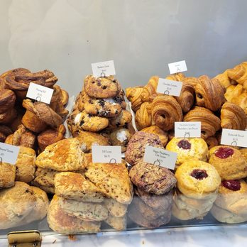 MACRINA BAKERY & CAFE - Updated August 2024 - 996 Photos & 1112 Reviews ...