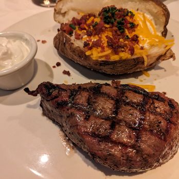 CHART HOUSE - 1897 Photos & 1617 Reviews - 444 Cannery Row, Monterey ...