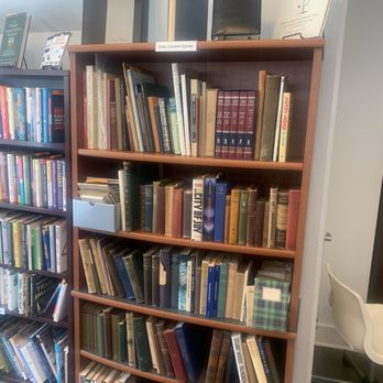 WESTPORT BOOK SHOP - Updated October 2025 - 15 Photos - 23 Jesup Rd, Westport, Connecticut ...