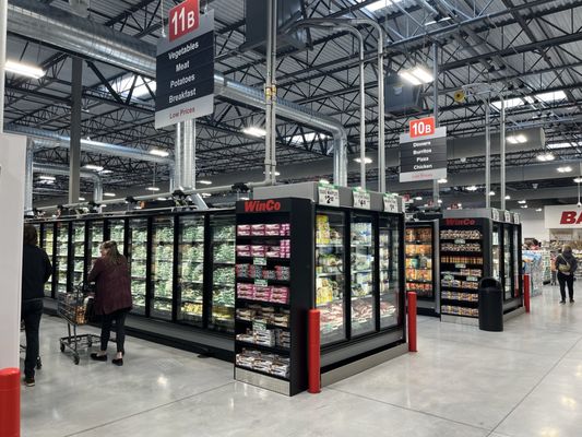 WINCO FOODS - Updated October 2025 - 15 Photos - 1005 Yew St, Centralia ...