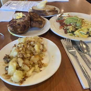 HELLAS CARRYOUT - Updated January 2026 - 77 Photos & 124 Reviews - 9346 ...