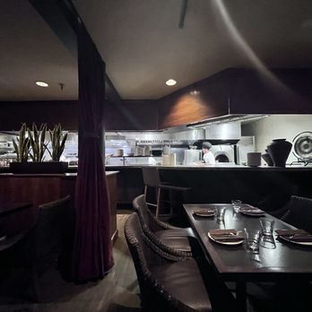 E&O KITCHEN AND BAR - Updated December 2024 - 2609 Photos & 1317 ...