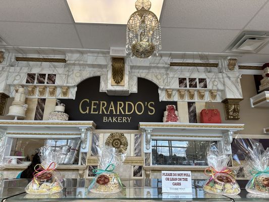 GERARDO’S ITALIAN BAKERY - Updated January 2026 - 16 Reviews - 115 Apex ...