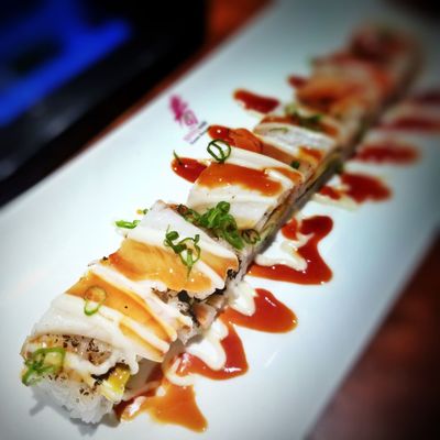 SPRING SUSHI - 451 Photos & 373 Reviews - 10 Dundas Street E, Toronto ...