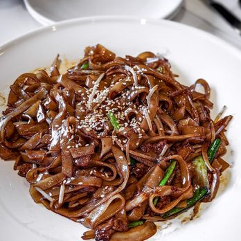 LC CAFE - Updated July 2024 - 170 Photos & 31 Reviews - 3290 Midland ...