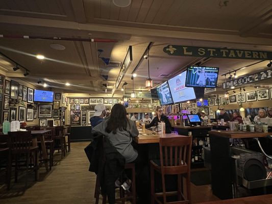 BRACK’S TAVERN - Updated January 2026 - 132 Photos & 252 Reviews - 58 E ...