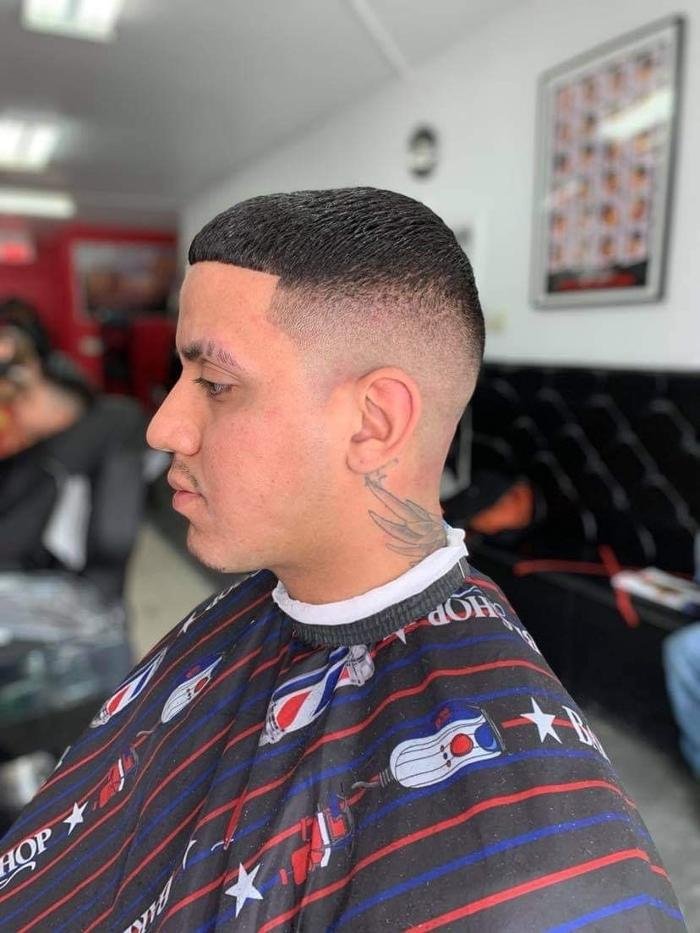 BROS BARBERSHOP - Updated April 2025 - 10 Photos - 1967 Jean-Talon Rue ...