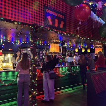 CHRISTMAS DIVE BAR - Updated December 2025 - 51 Photos & 15 Reviews ...