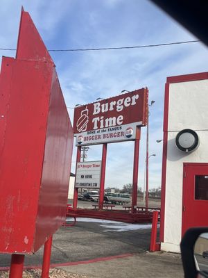 IT’S BURGER TIME - Updated November 2025 - 25 Reviews - 1900 Main Ave ...