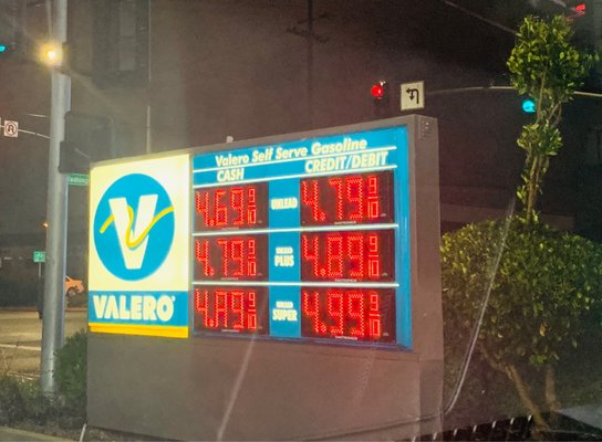 VALERO GAS AND FOOD - Updated August 2025 - 10 Photos & 10 Reviews ...