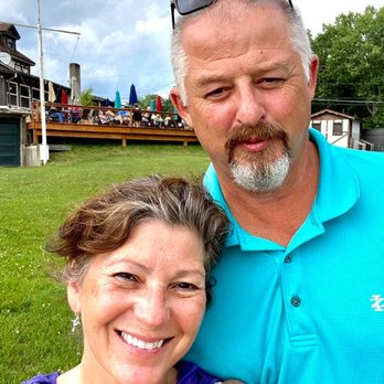 MAPLE ON THE LAKE - Updated July 2025 - 103 Photos & 90 Reviews - 141 ...