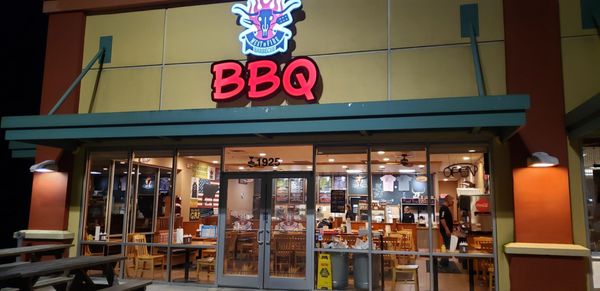 MEAT N FIRE - 67 Photos & 144 Reviews - 1925 S Narcoossee Rd, Saint ...