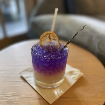 THE WELLBORN - Updated March 2025 - 1099 Photos & 335 Reviews - 211 N ...