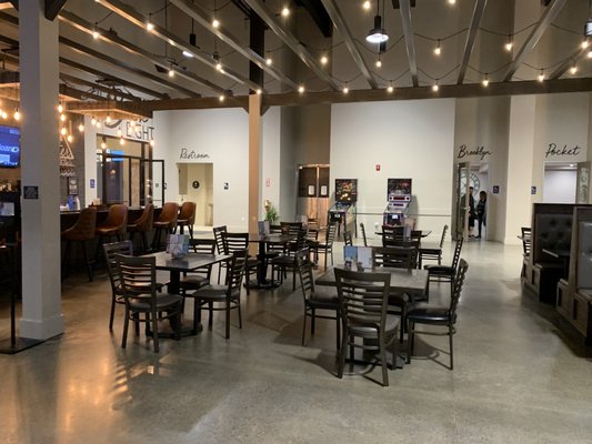 TEN PIN FUN CENTER - Updated June 2024 - 195 Photos & 225 Reviews ...