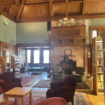 MYSTIC & NOANK LIBRARY - Updated October 2025 - 36 Photos - 40 Library ...