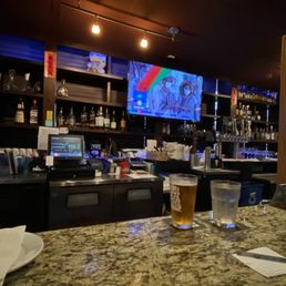 SIDE STREET INN - Updated June 2025 - 5582 Photos & 2430 Reviews - 614 ...