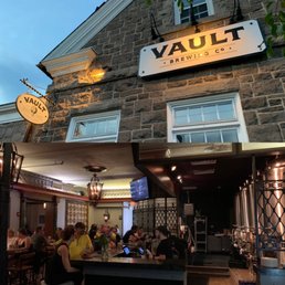 VAULT BREWING - Updated December 2025 - 792 Photos & 786 Reviews - 10 S ...
