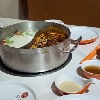 HAPPY AYCE HOT POT - TEMP. CLOSED - Updated December 2025 - 3230 Photos ...