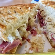 LITTLE DELI & PIZZERIA - 650 Photos & 1380 Reviews - 7101 Woodrow Ave ...