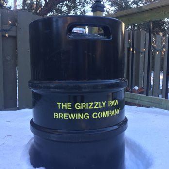 GRIZZLY PAW PUB ORDER DESK - Updated August 2025 - 31 Photos - 622 Main ...