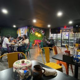 AH HUEVO! - Updated July 2025 - 252 Photos & 139 Reviews - 101 E Glenn ...