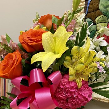 HILO FLORAL DESIGNS - Updated April 2024 - 36 Photos & 29 Reviews - 352 ...