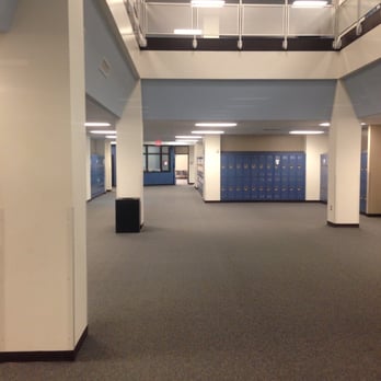 KINGWOOD HIGH SCHOOL - Updated December 2025 - 2701 Kingwood Trl ...