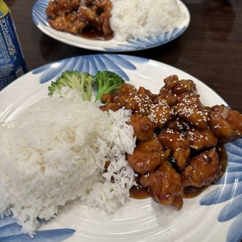 JADE SPOON BRONXVILLE - Updated March 2025 - 50 Photos & 78 Reviews ...