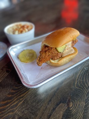MAIN BIRD HOT CHICKEN - SPRING - Updated October 2025 - 77 Photos & 51 ...