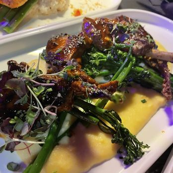 DOCKS OFF 5TH - Updated July 2025 - 378 Photos & 76 Reviews - 25 W 51st ...